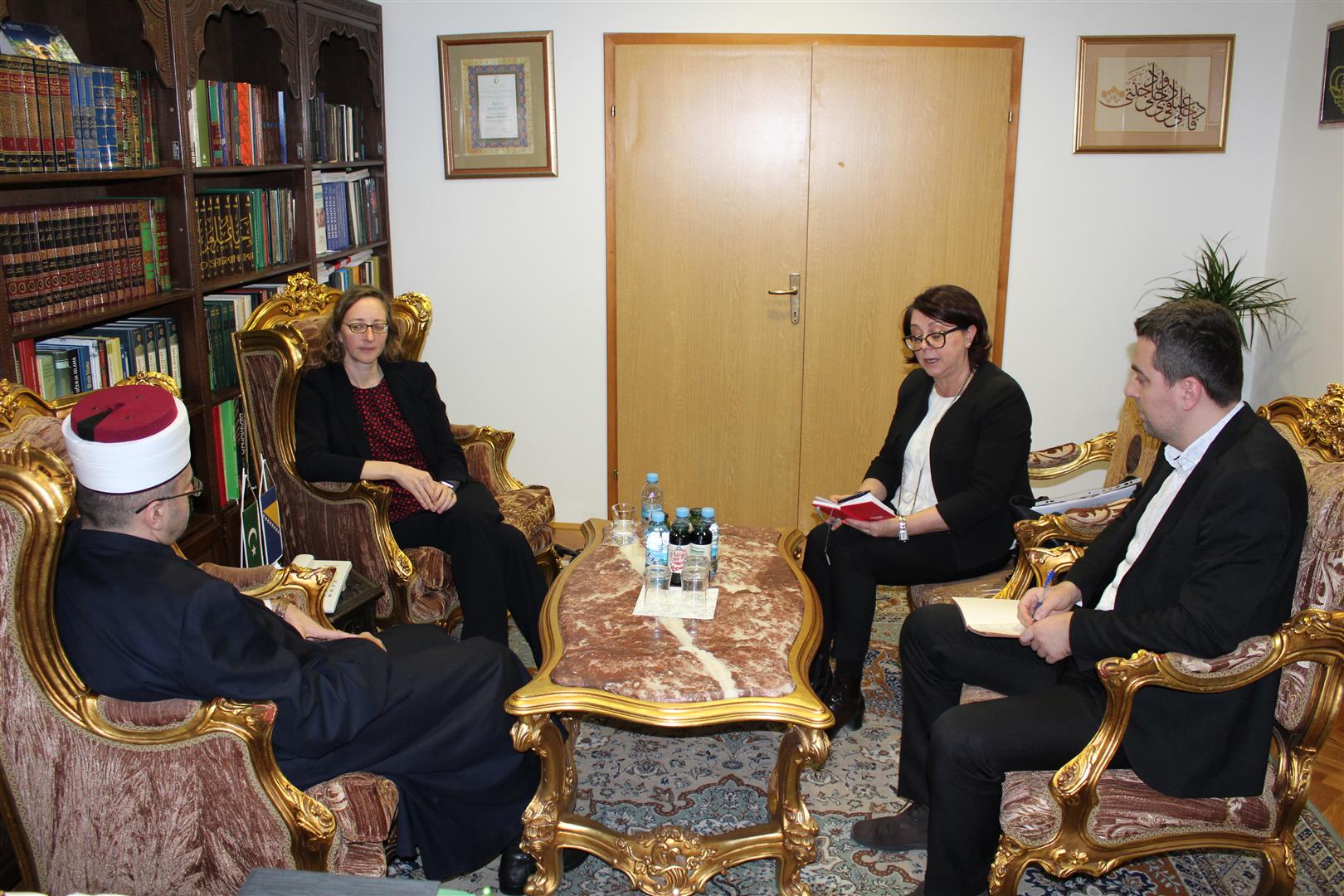 Muftijstvo Mostarsko - Zamjenica ambasadora Ujedinjenog Kraljevstva ...
